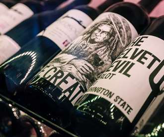 Gallery | Raven's Den Steakhouse and Taproom | Manchester Center, VT